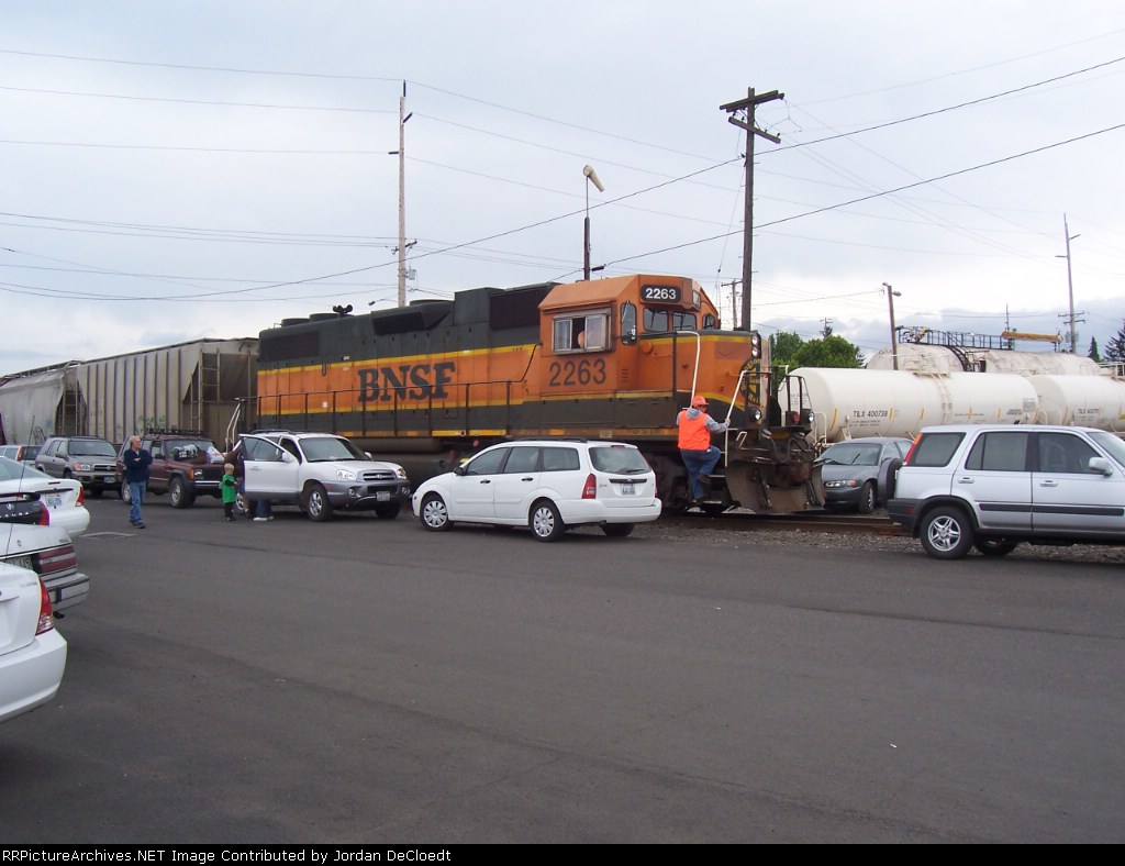 BNSF 2263